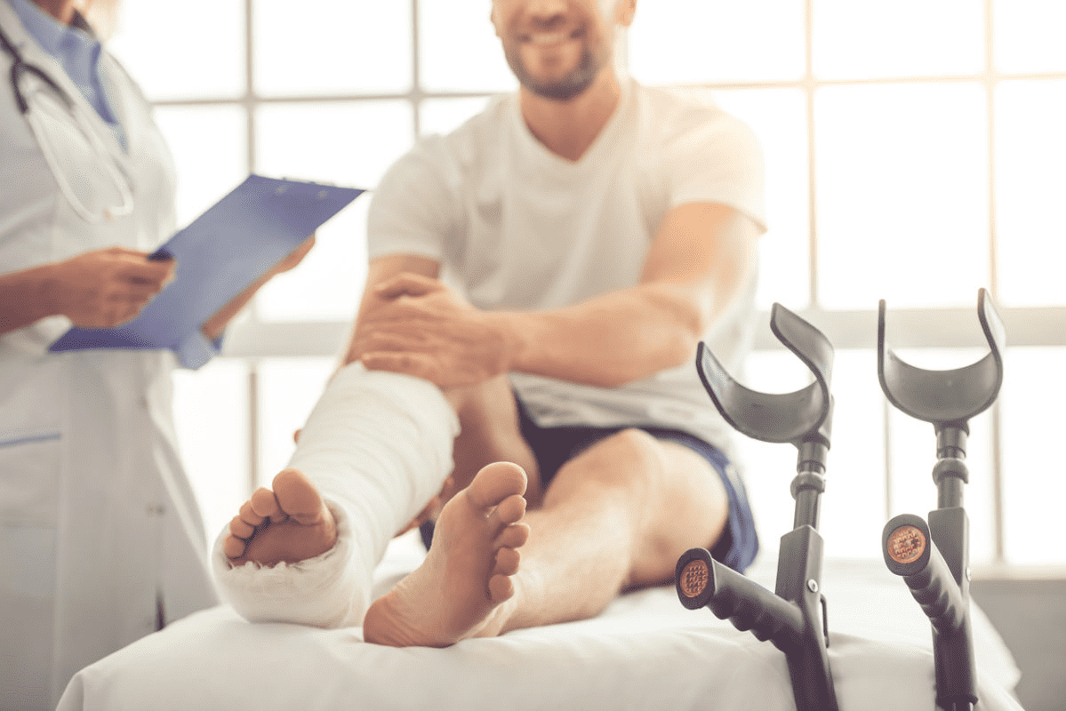 Broken bone and fracture urgent care - When to go to hospital